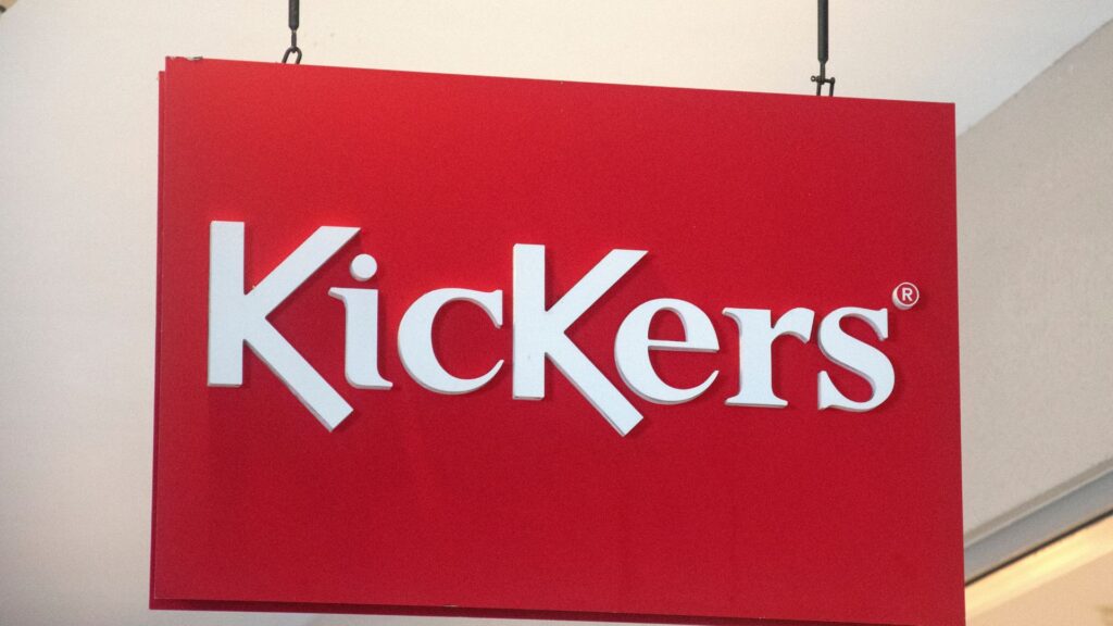 Kickers, Chevignon, Dim, Umbro: the Royer group placed under ...