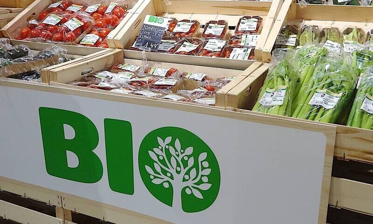 Que Choisir accuse la grande distribution de gonfler les prix du bio ...